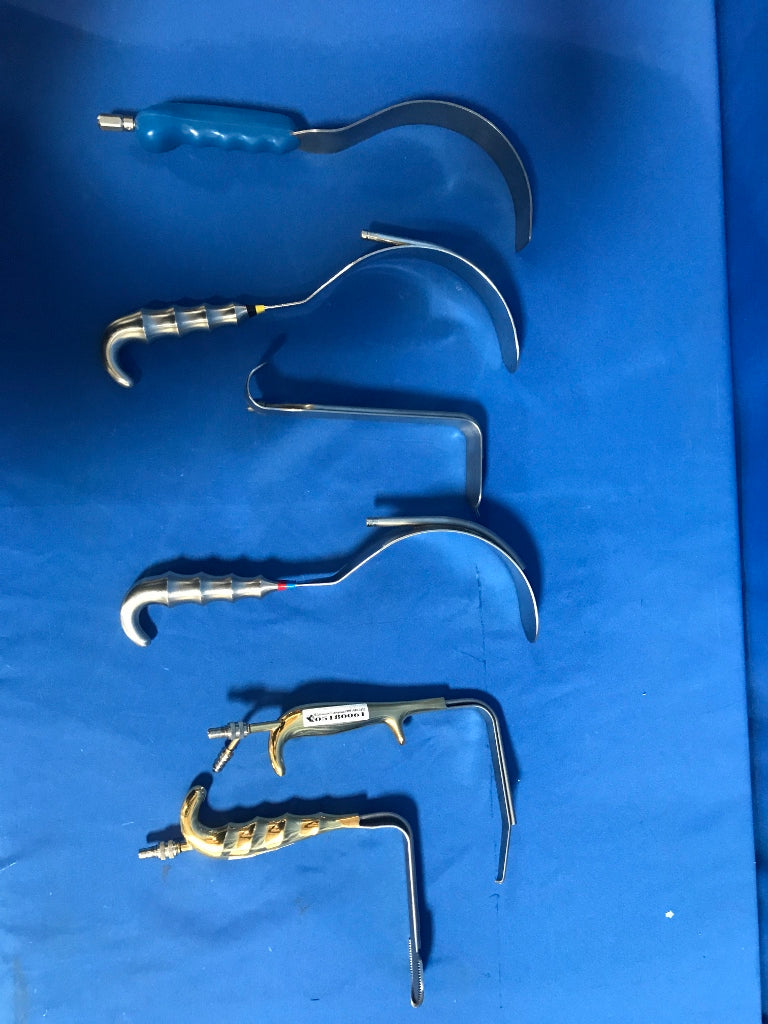 FIBER OPTIC LIGHTED RETRACTOR VARIOUS STYLES – Whittemore Enterprises, Inc.